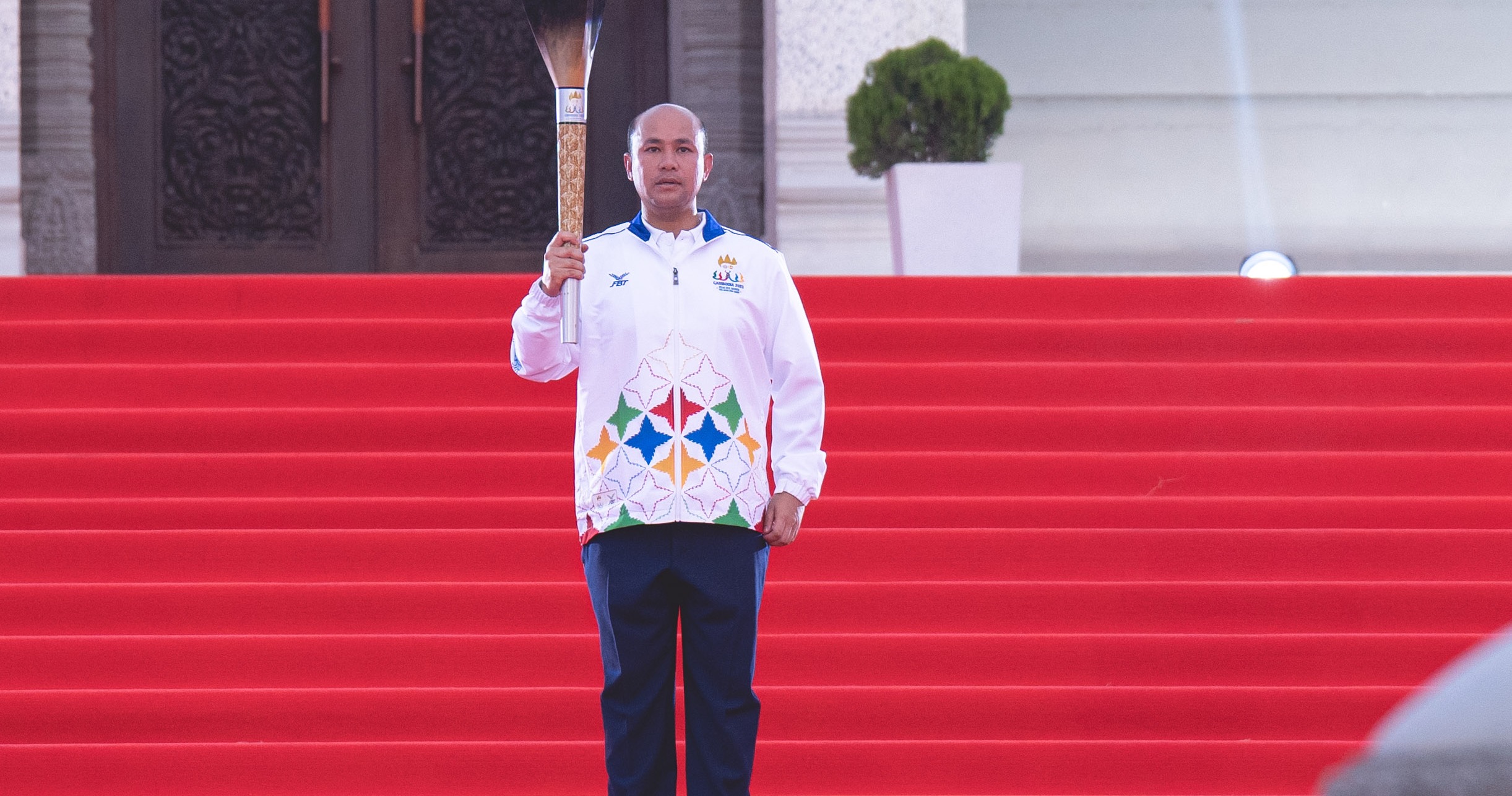 UYFC President Receives SEA Games-ASEAN Para Games 2023 Flamme at Win ...