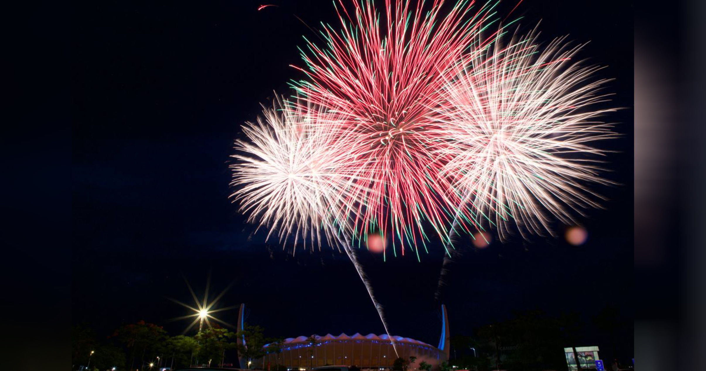 Magnificent and Colorful Fireworks Display at the Closing Ceremony of ...