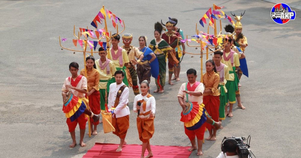 “Troddi”, a Folk Dance on New Year Day - ក្រសួងព័ត៌មាន