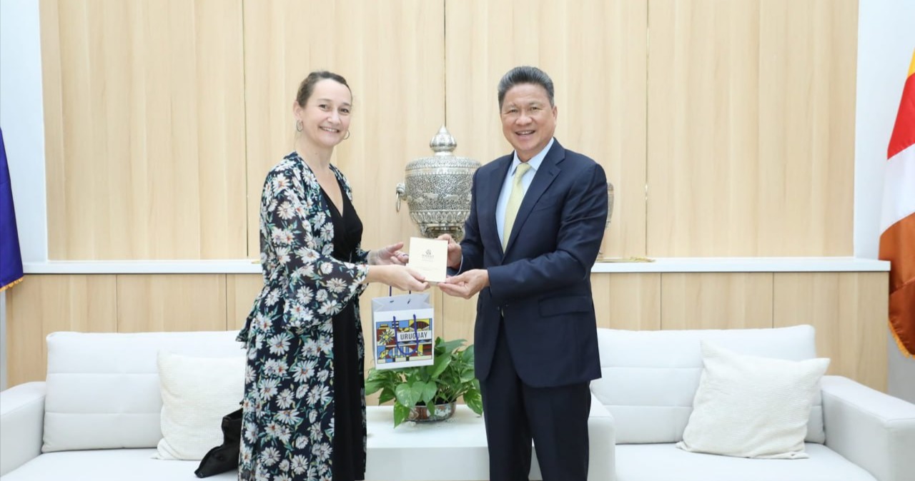 DPM SUN Chanthol Receives Newly Appointed Ambassador of Uruguay to ...