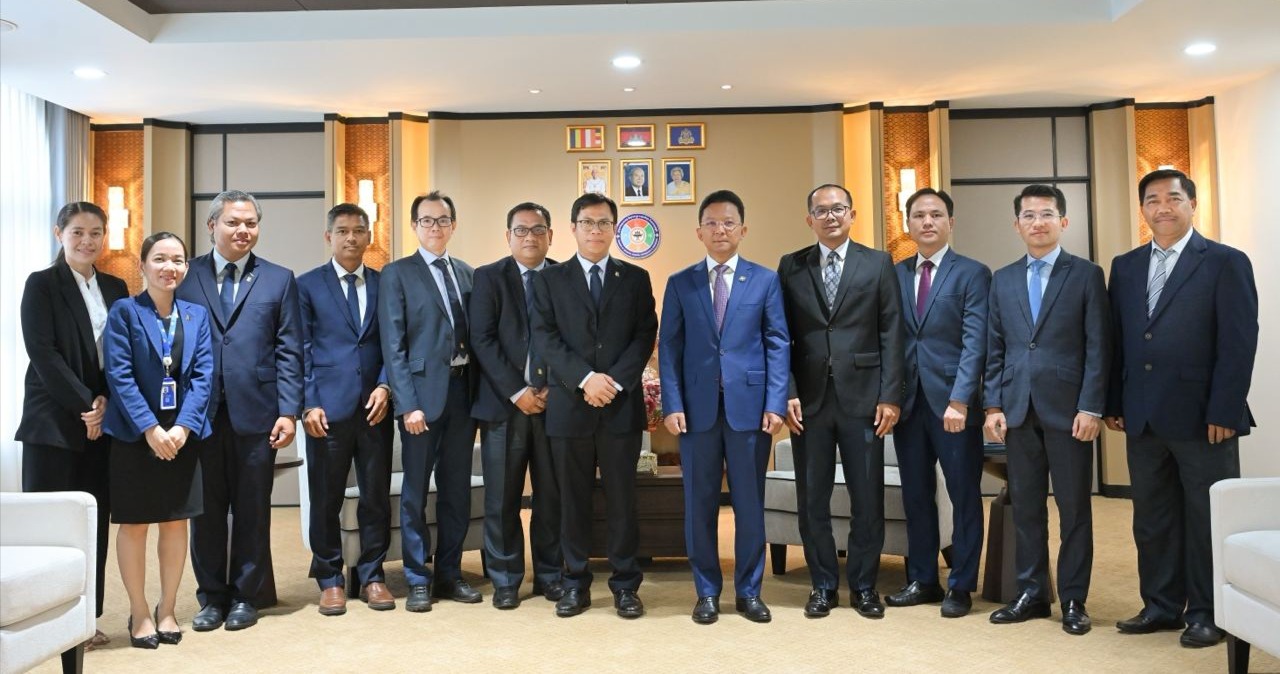 Minister Hem Vanndy Received FTB Bank Delegation - ក្រសួងព័ត៌មាន