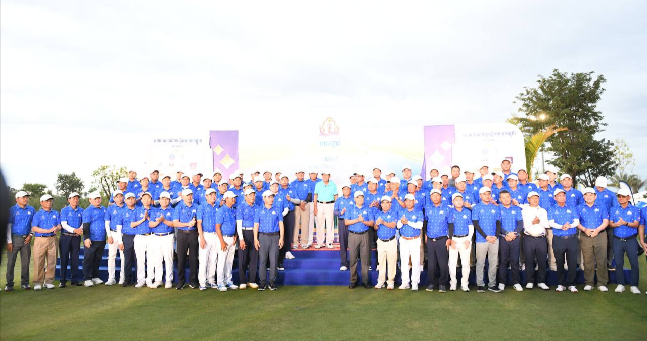 Le président du Sénat lance le 8e tournoi de golf pour la Coupe de ...