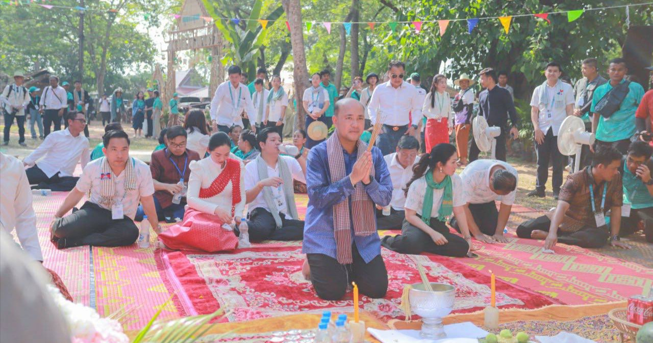 Hun Many préside une cérémonie de Prong Porli pour Angkor Sankranta ...
