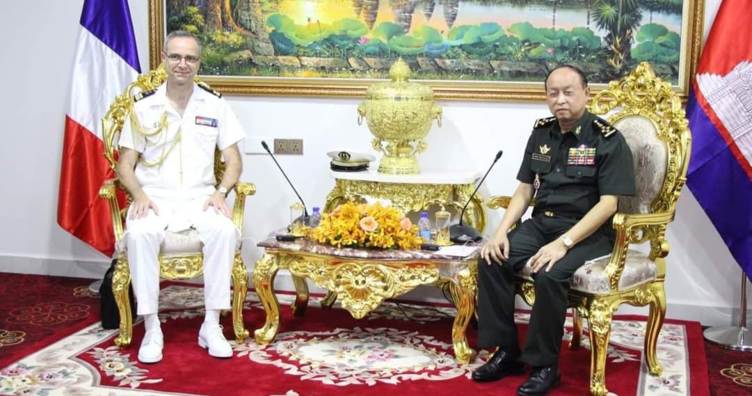 Cambodia Asks for Further Military Training Support - ក្រសួងព័ត៌មាន