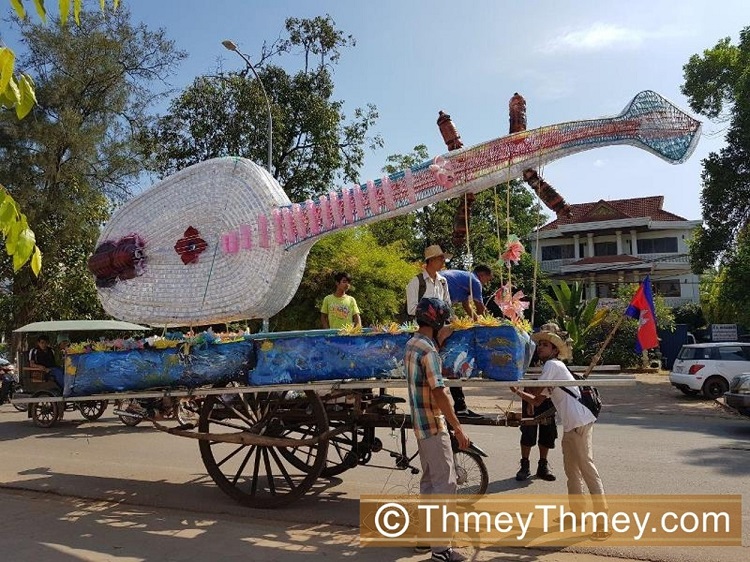 Display of Chapei Dang Veng Made of Used Plastic Bottles and Straws ...